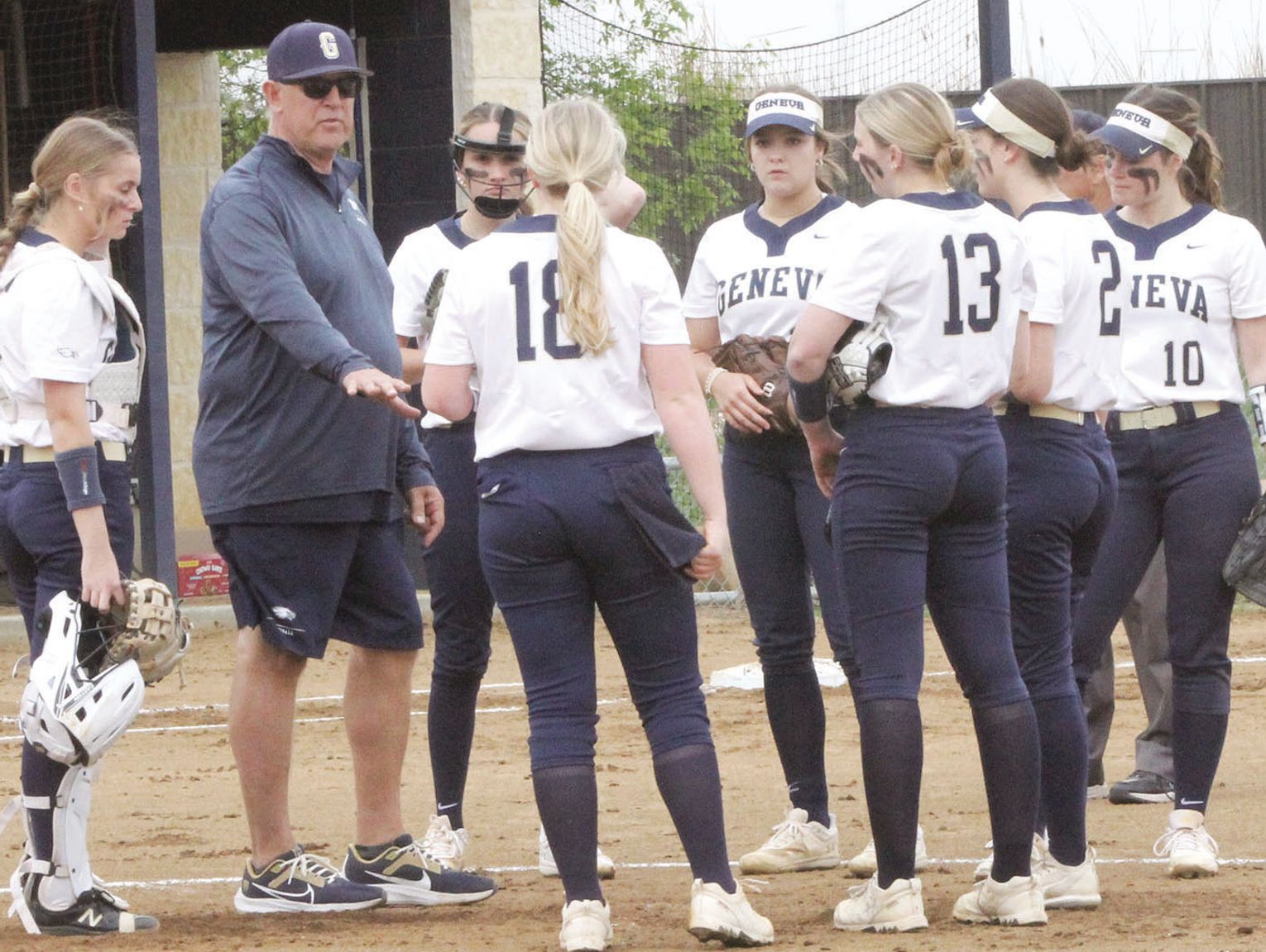Angels defeat Geneva softball squad