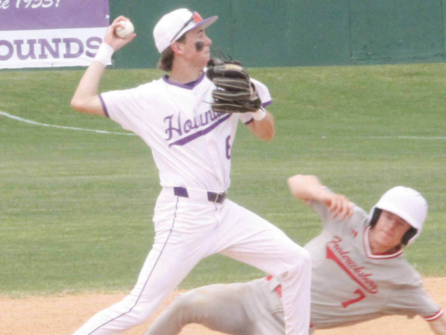 BHS baseball blitzes Billies and Hawks