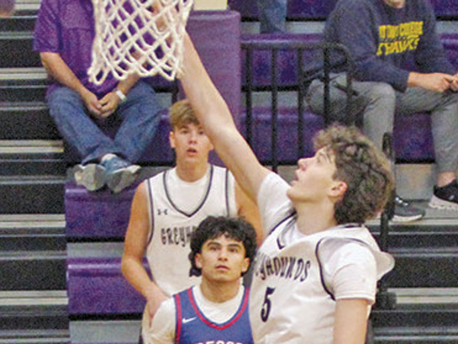 BHS boys go 3-1 at BISD tourney