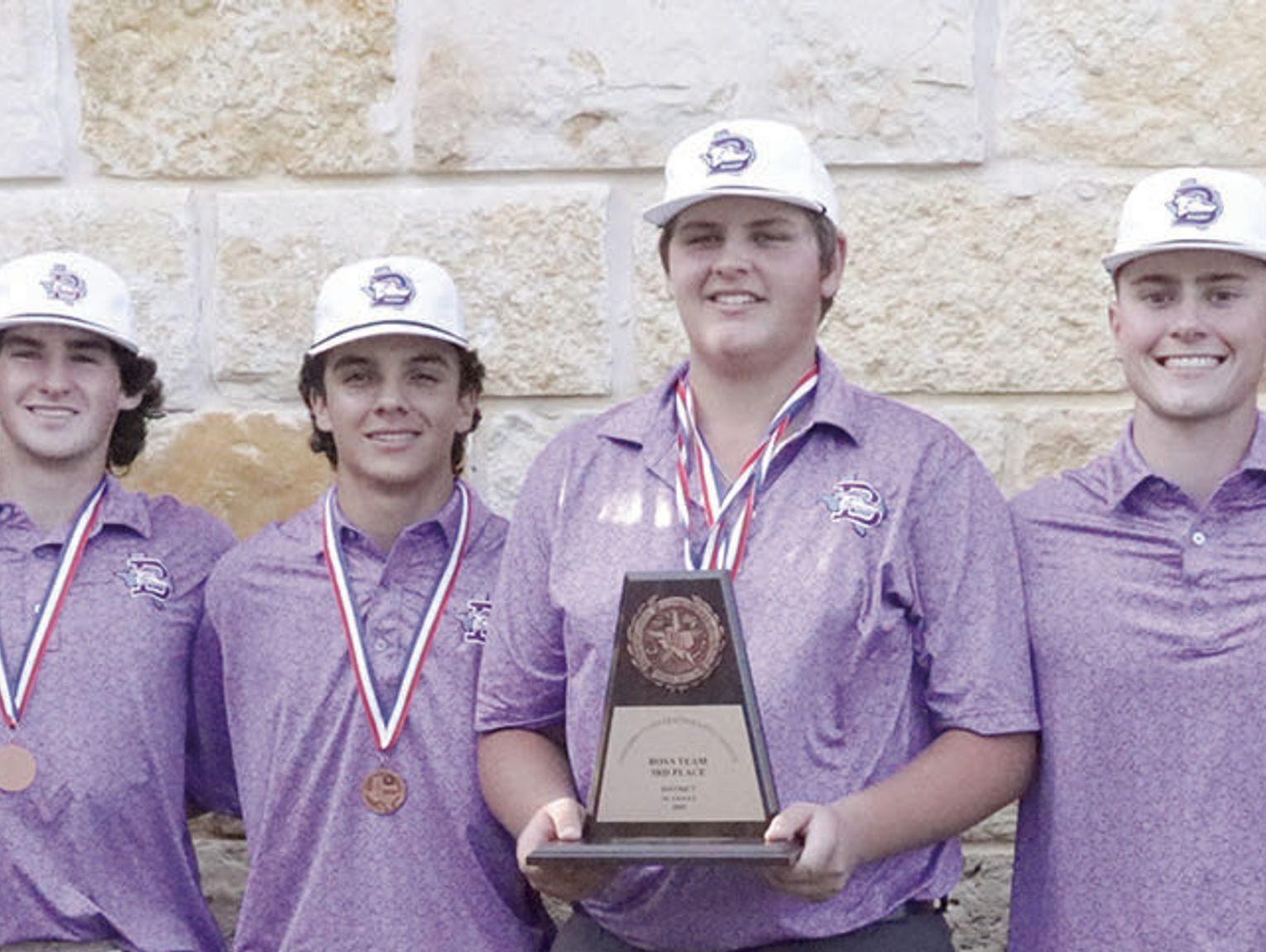 BHS finishes 3rd at district, will send one golfer to regionals