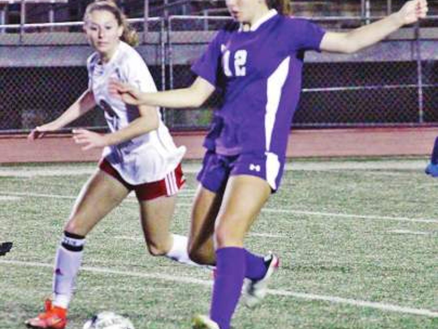 BHS soccer teams open district vs. Fred