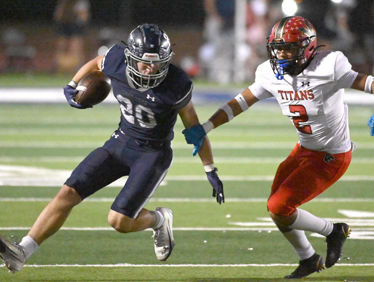 Greyhounds still perfect in district football