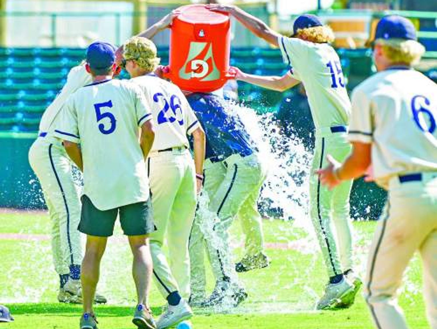 Chargers win regional title, headed to state tournament
