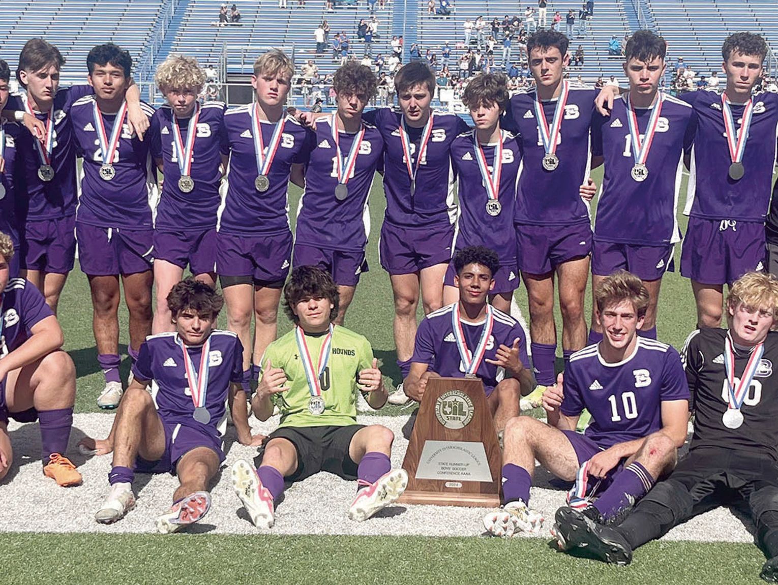 Greyhounds have 14 players named all-district