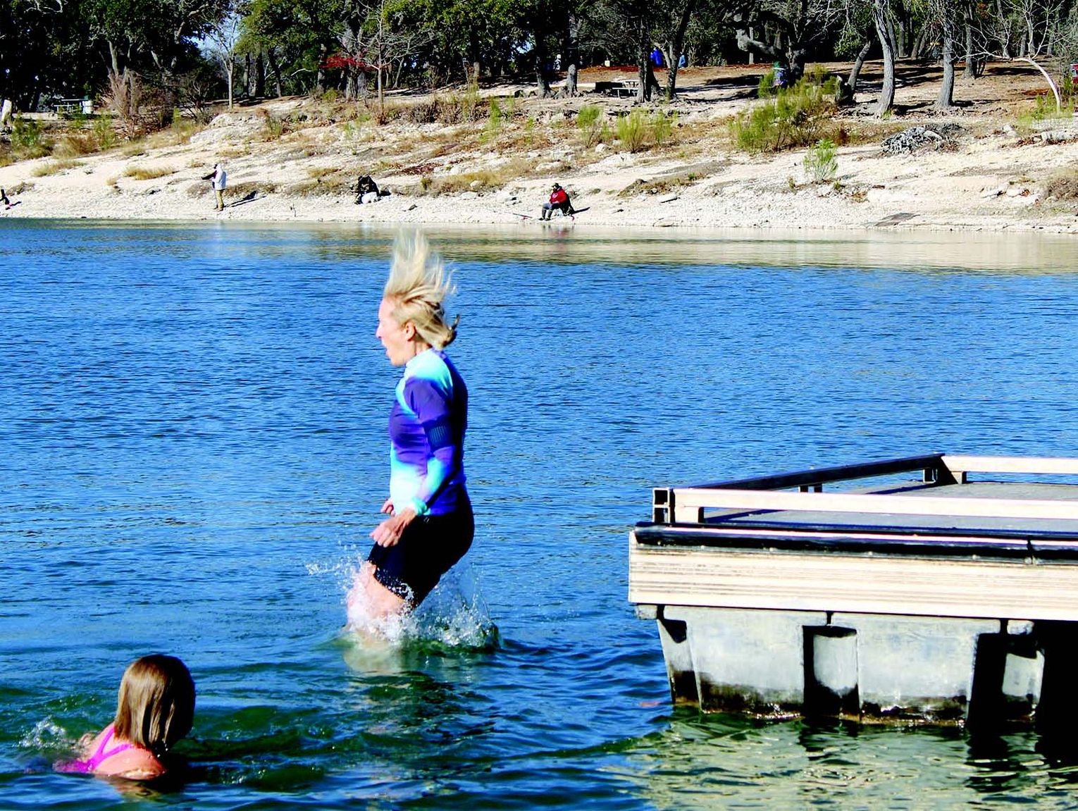 Icy plunge benefits program for domestic-abuse victims