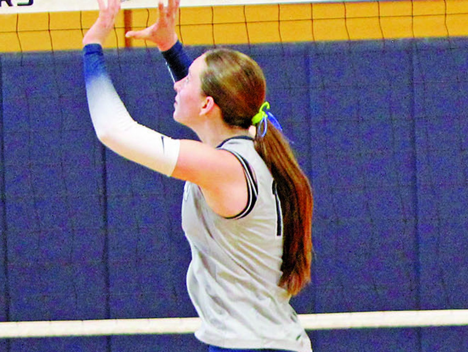 Lady Chargers kick off second round of 26-5A volleyball with sweep of Tivy