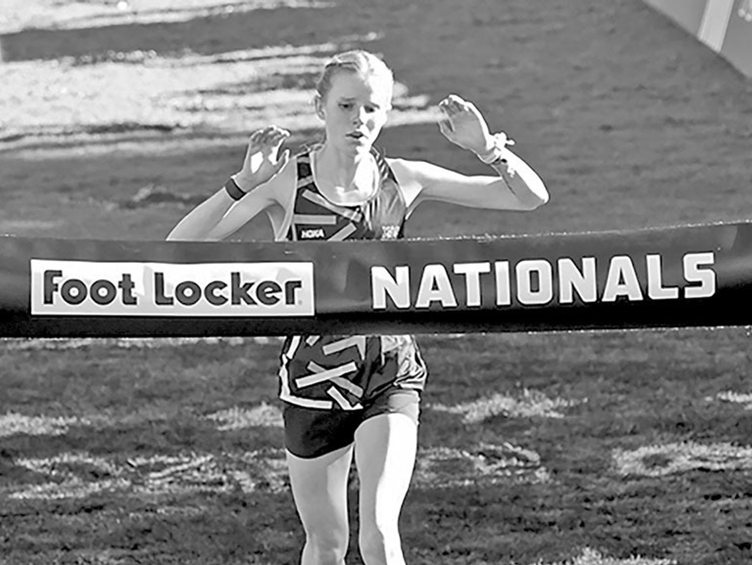 Leachman defends her Foot Locker national title