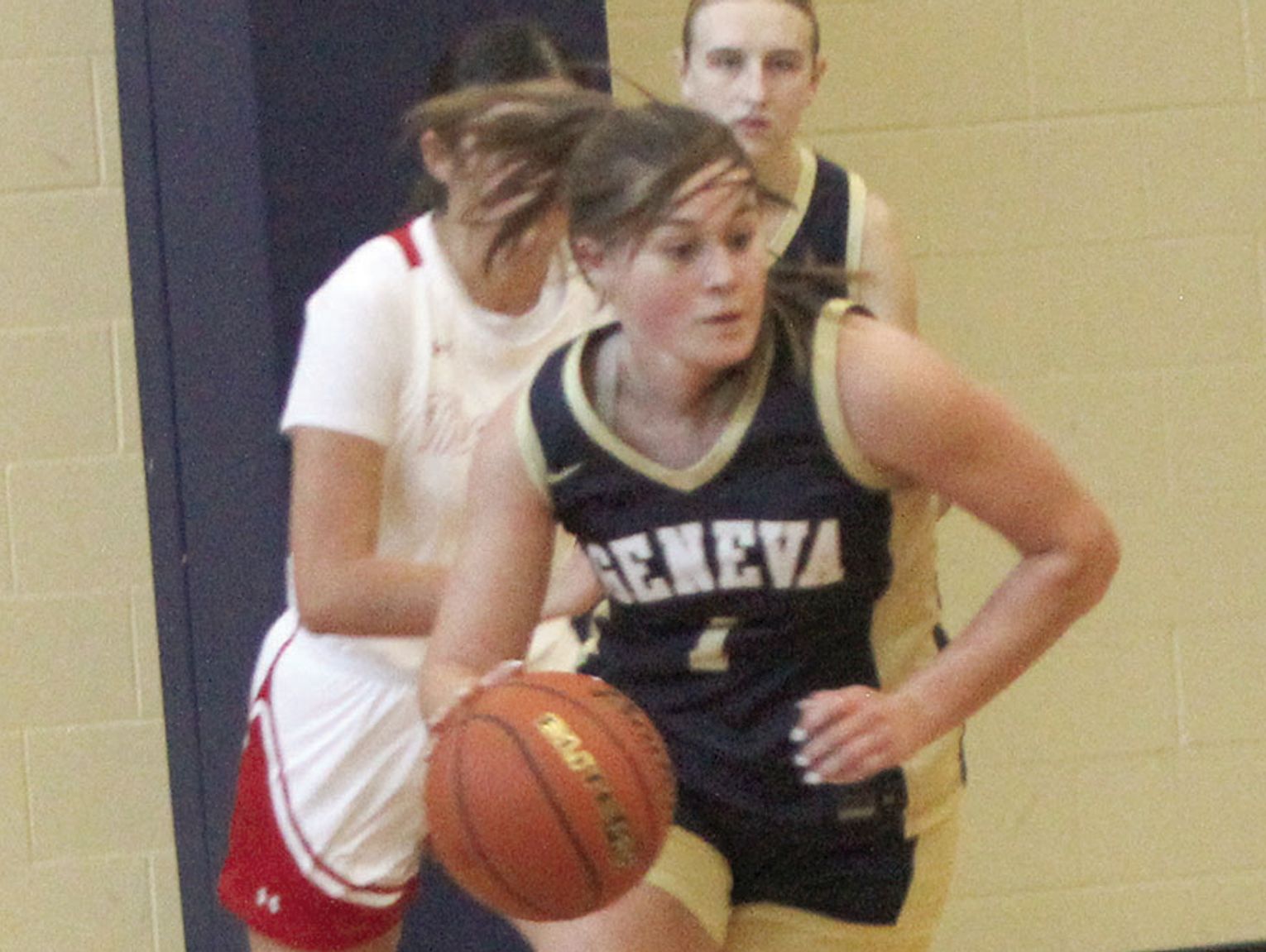 Riebel scores 40 points to pace Geneva past Castle Hills