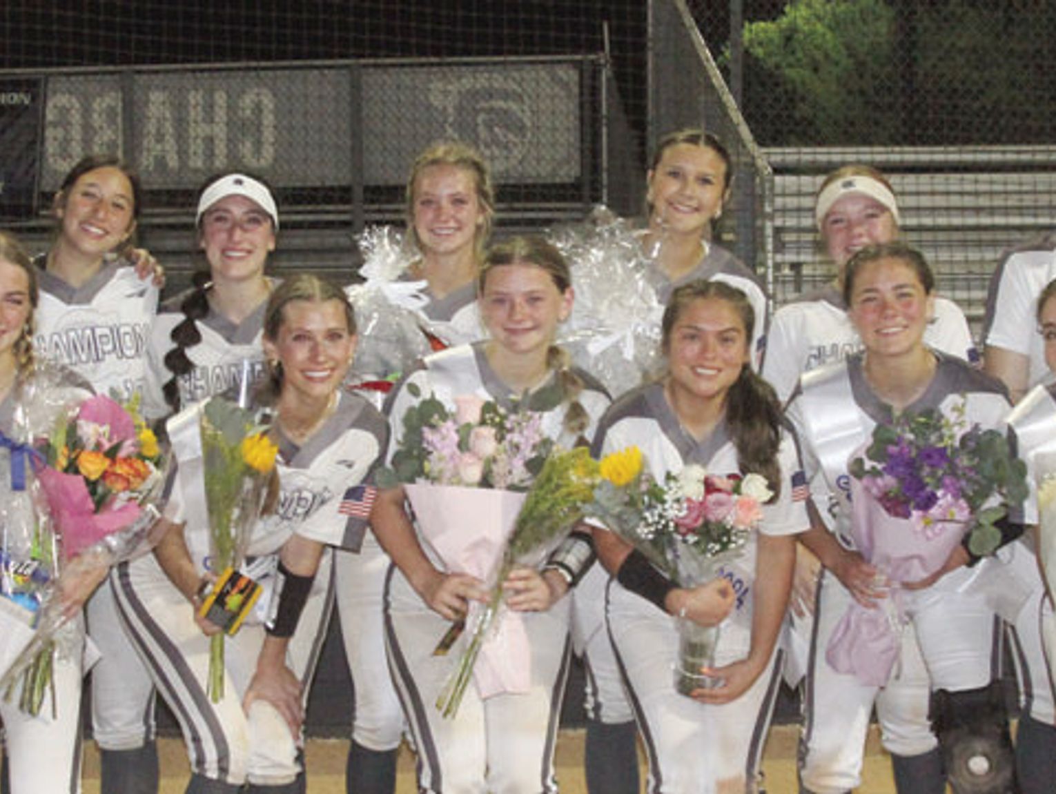 Seguin uses long ball to defeat Lady Chargers