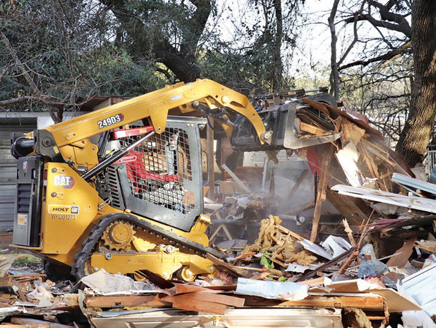 Shady Rest residents leave after eviction served