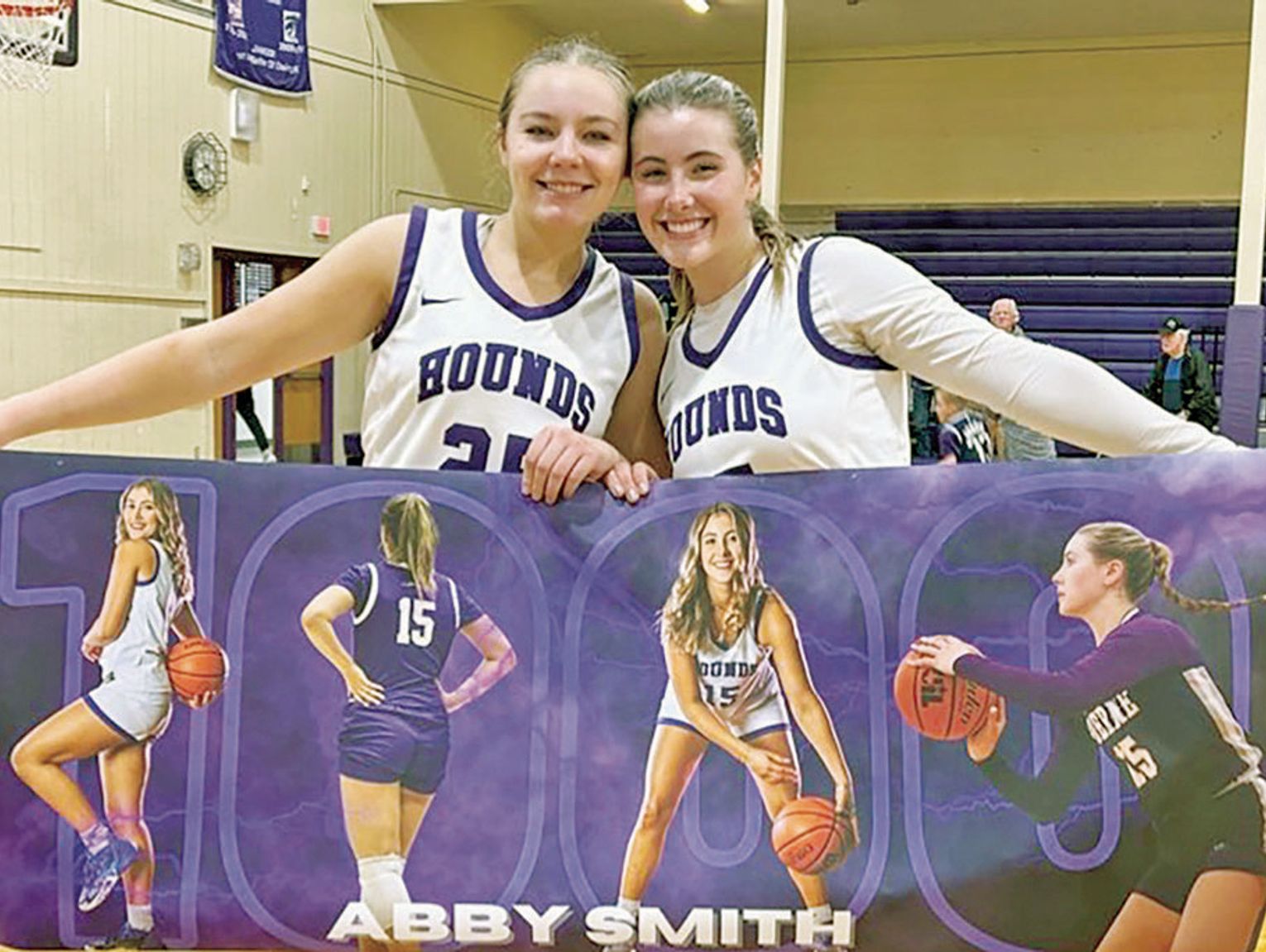 Smith, Aaron reach milestones